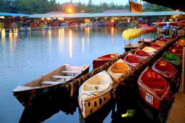 FLOATING MARKET Lembang - Tiket Masuk, Aktivitas dan Fasilitas ...