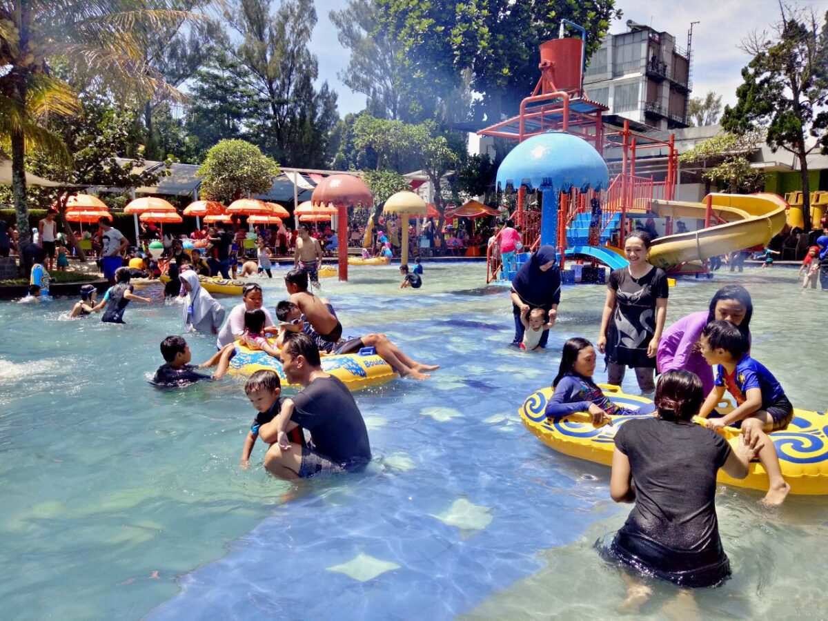 KOLAM RENANG SILIWANGI Tiket dan Wahana - Oktober 2025