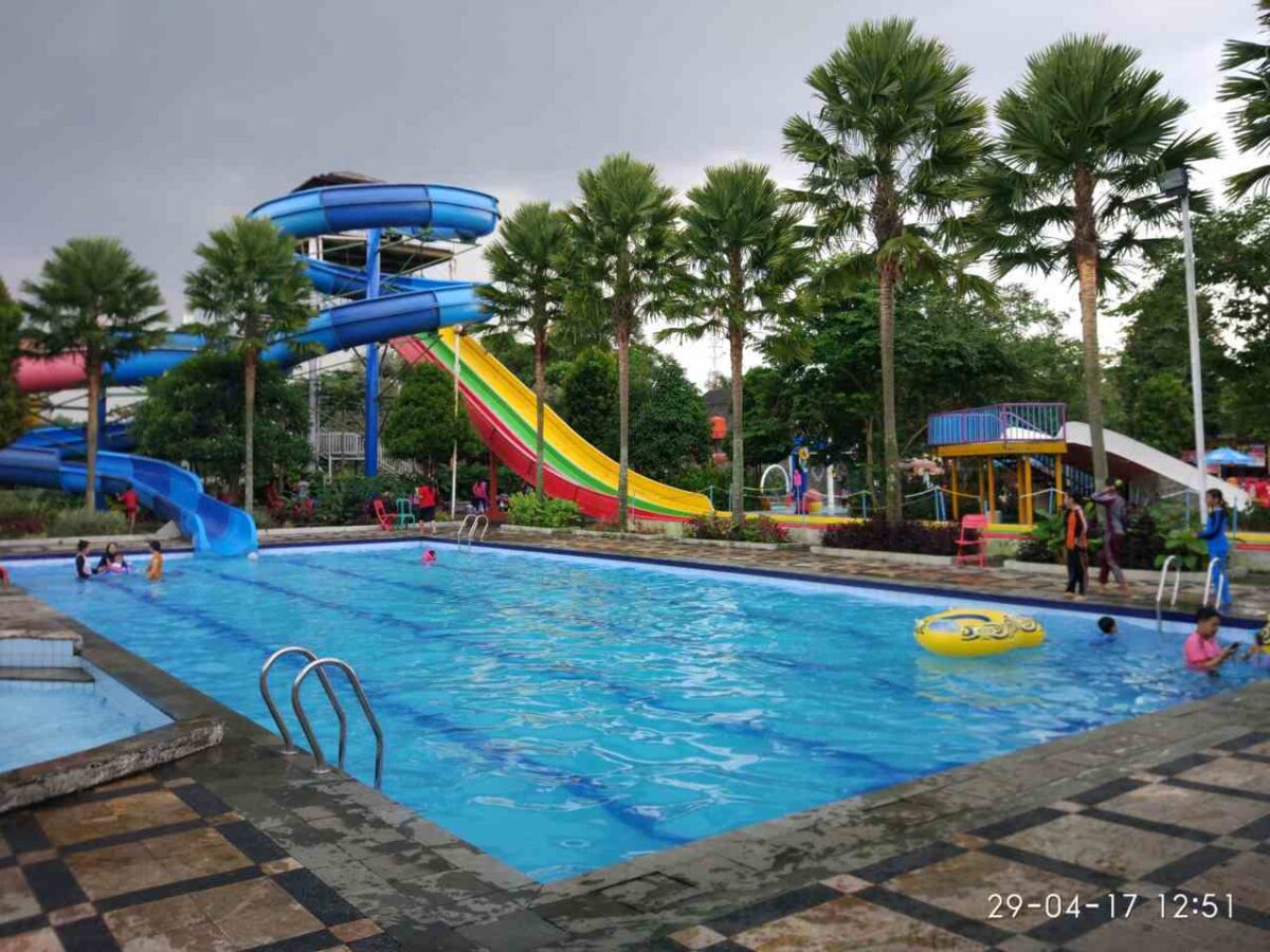 KAMPUNG BATU MALAKASARI Tiket & Aktivitas - Oktober 2025