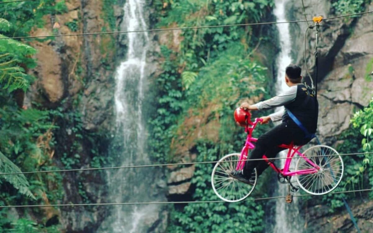 CURUG CILEMBER Tiket & Aktivitas Top - Desember 2025