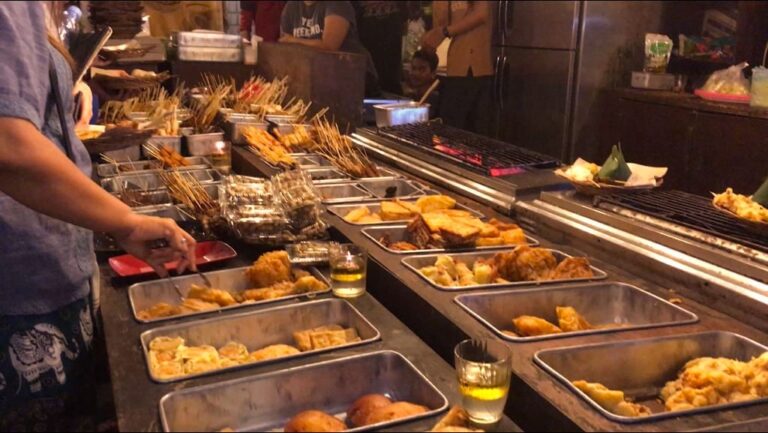 5 Daya Tarik Ngarsopuro Night Market Surakarta - Oktober 2025