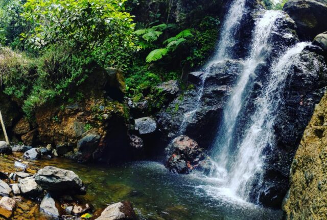 CURUG CIPAMINGKIS Tiket & Aktivitas - September 2025
