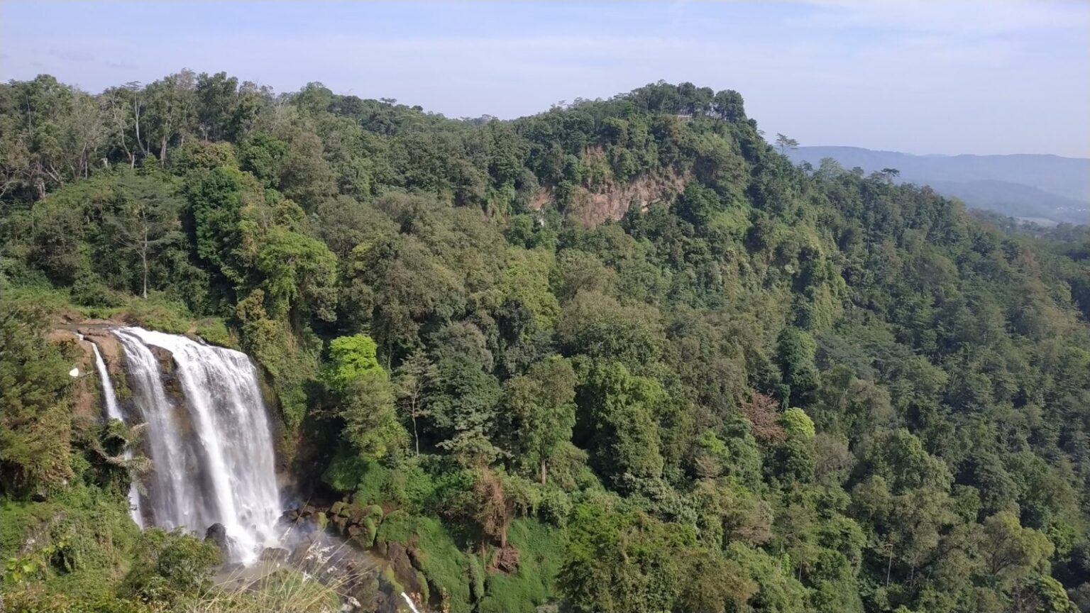CURUG SEWU Air Terjun Tertinggi Di Jateng Juni 2026
