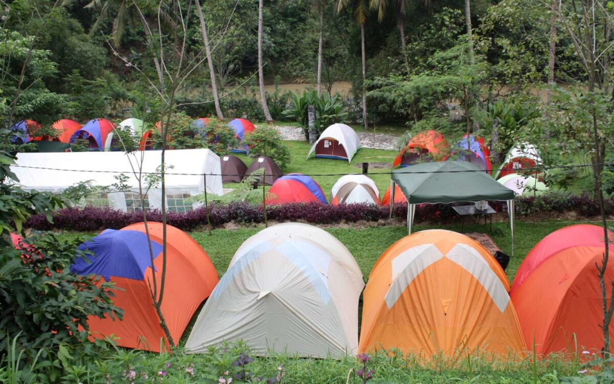 WISATA BUKIT BAROS Kesejukan Perbukitan Hutan Pinus May 2026