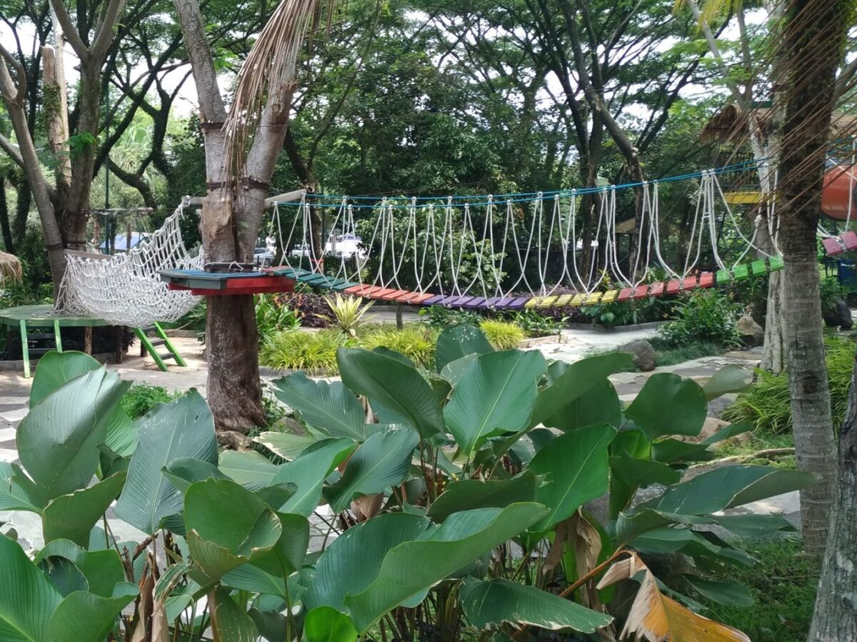 RUMAH AIR BOGOR Harga Tiket dan Aktivitas