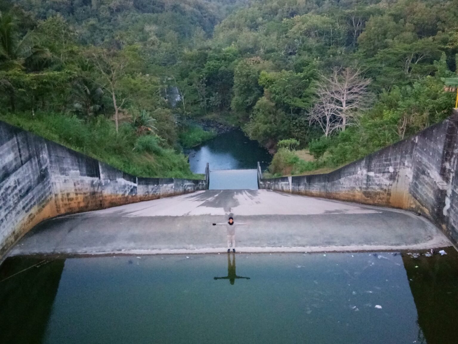 WISATA WADUK SERMO Tiket dan Daya Tarik - Oktober 2025