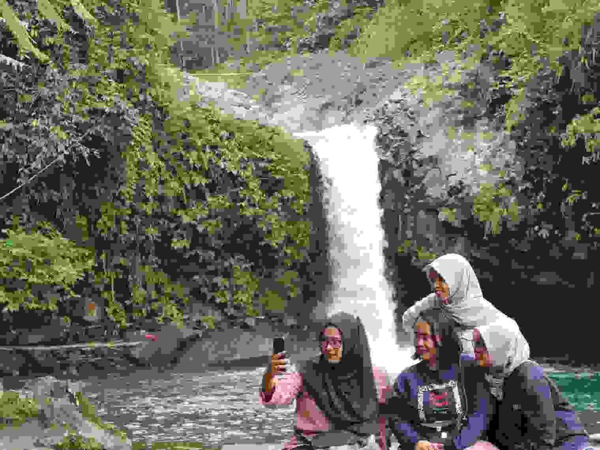 CURUG BAYAN Harga Tiket Masuk dan Aktivitas Jun 2026