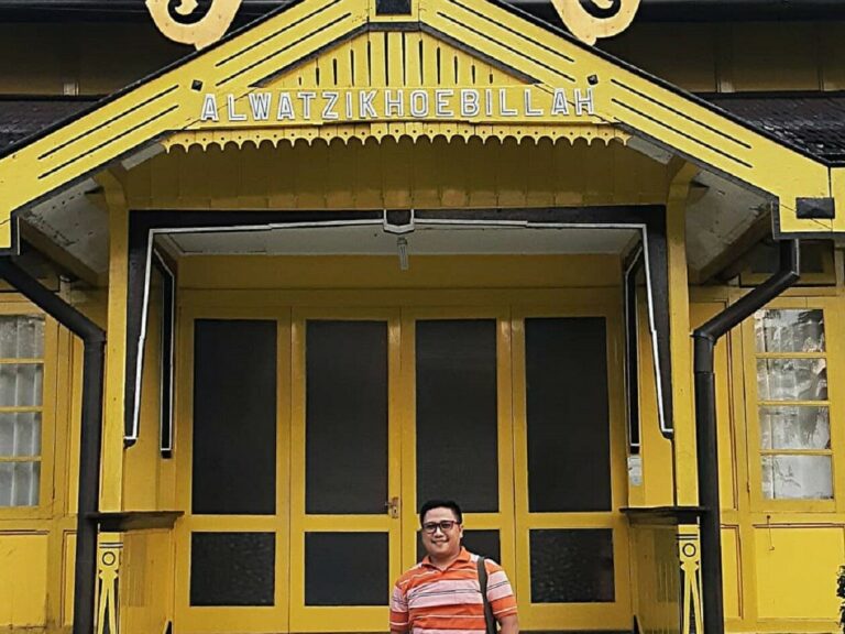 Wisata Budaya di Istana Kerajaan Kesultanan Sambas May 2026