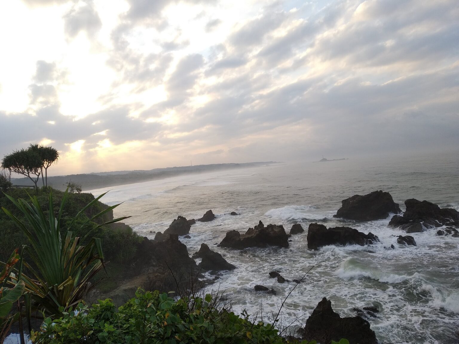 PANTAI SINDANGKERTA Tiket dan Daya Tarik - September 2025