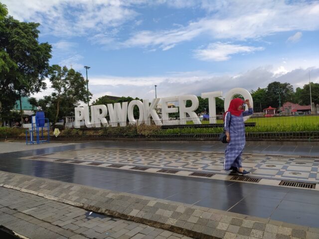 Alun-Alun Purwokerto Wisata Hemat Tengah Kota - Oktober 2025