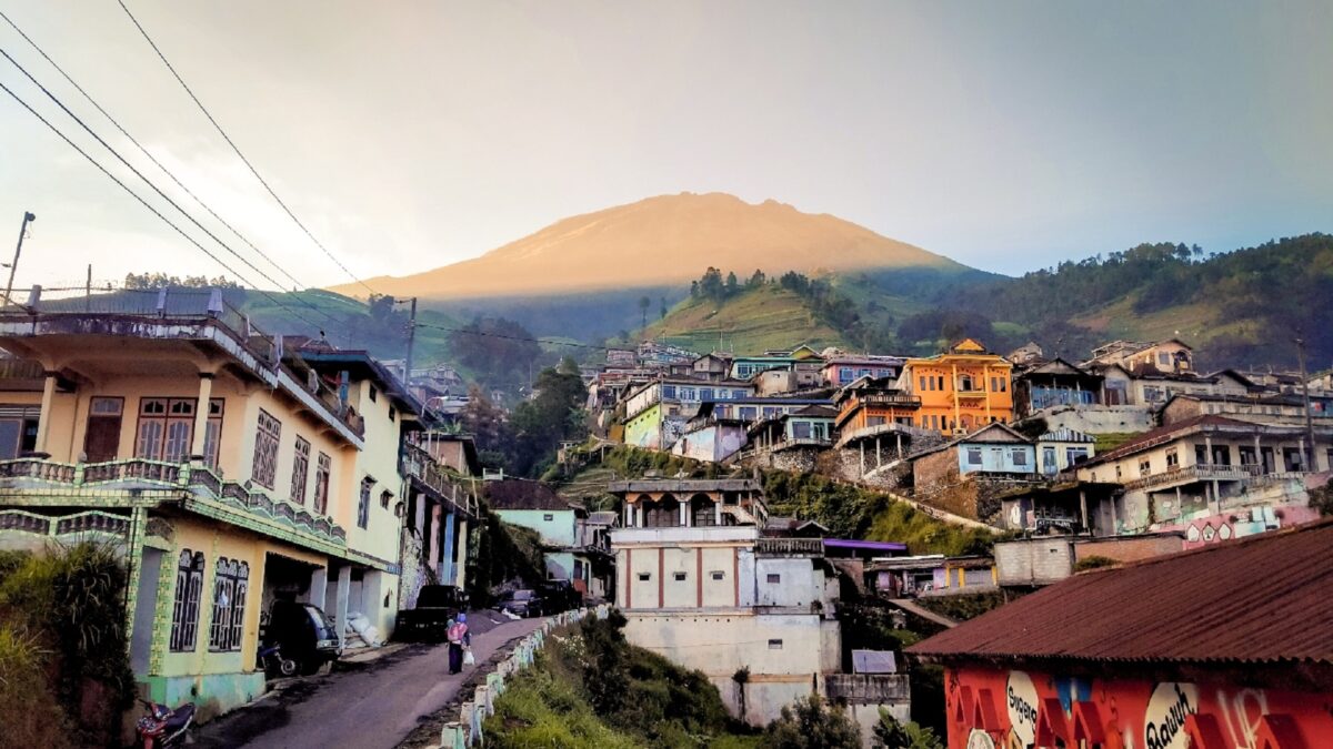 NEPAL VAN JAVA Harga Tiket, Jam Buka & Pesona - September 2025