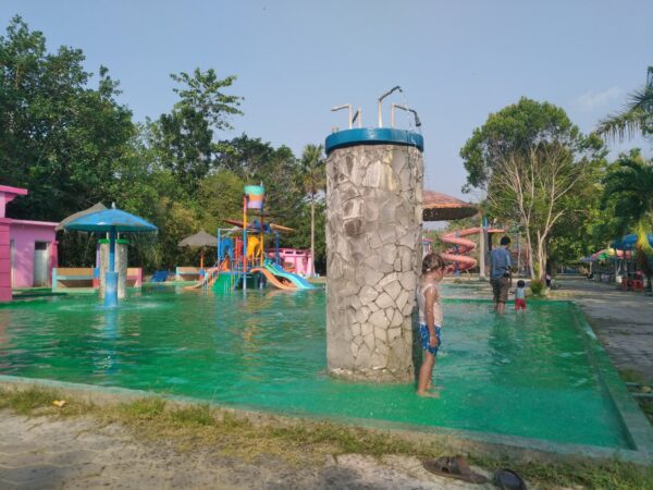 SEMARANG ZOO: Tiket Masuk, Atraksi dan Wahana - Agustus 2025