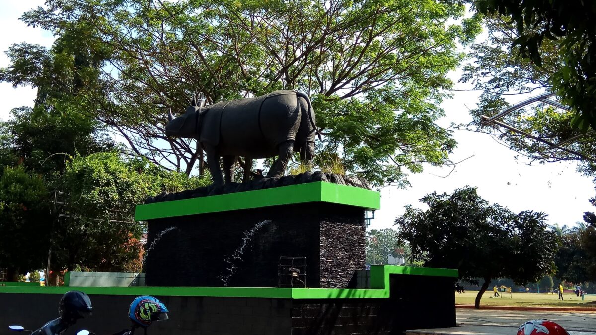Alun-Alun Pandeglang Rekreasi Hemat Tengah Kota Apr 2026