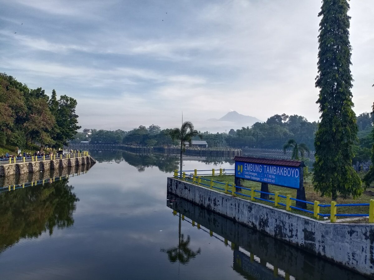 EMBUNG TAMBAKBOYO Harga Tiket, Jam Buka & Daya Tarik May 2026