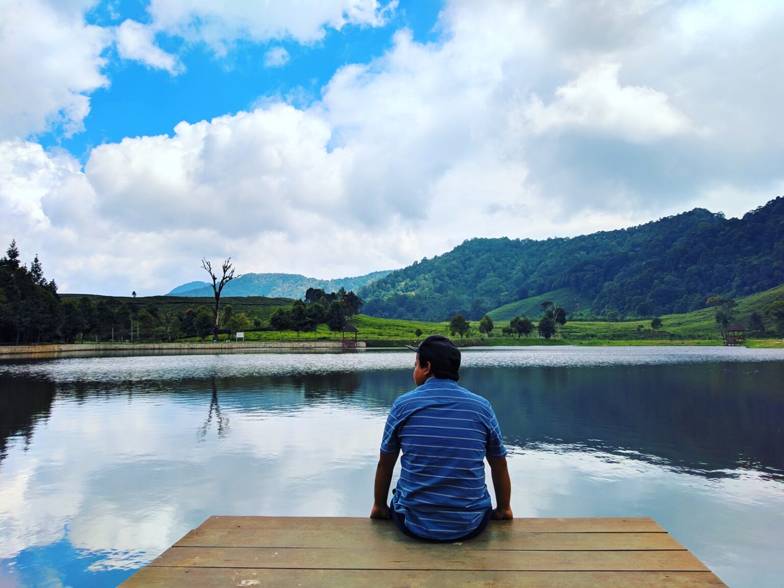 TELAGA SAAT Puncak Tiket Masuk, Pesona dan Fasilitas - Oktober 2025