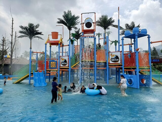 GUNUNG GUNTUR Tiket Masuk, Pesona dan Fasilitas - Oktober 2025