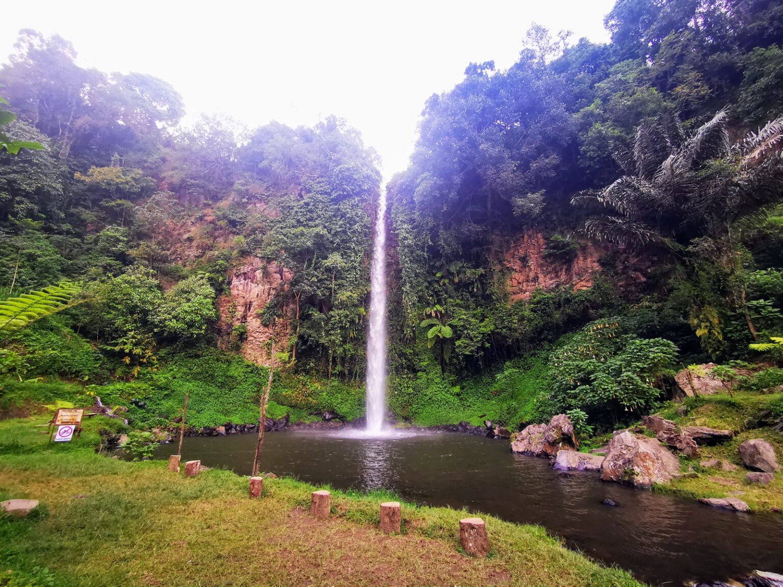 CURUG BUGBRUG Tiket & Ragam Pesona - Oktober 2025