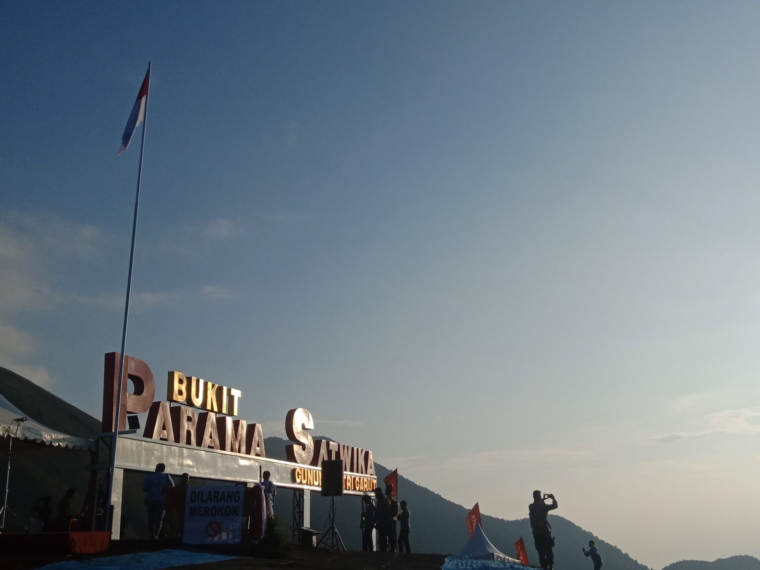 GUNUNG PUTRI Garut Tiket & Daya Tarik - Oktober 2025