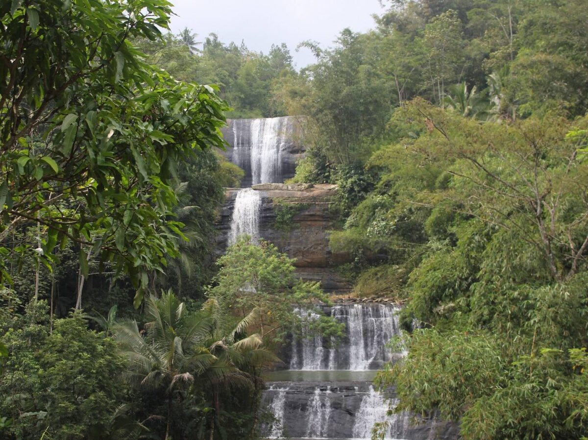 CURUG NANGGA Tiket & Pesona Air Terjun 7 Tingkat Jun 2026