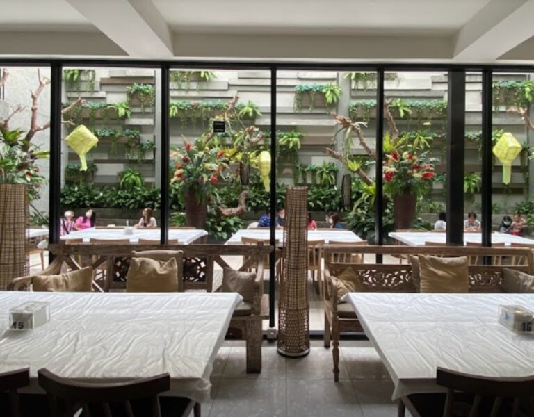 7 Pilihan Restoran Seafood Enak di Surabaya