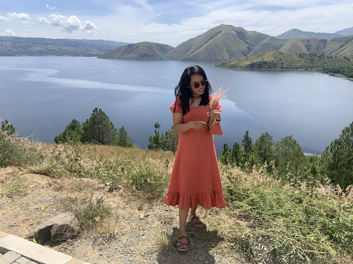 BUKIT SIBEA-BEA Samosir: Pesona Patung Yesus Hingga Danau Toba Apr 2026