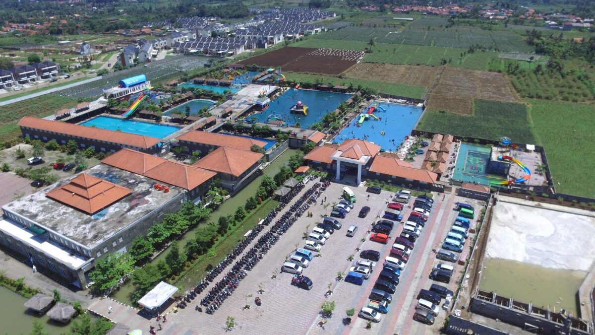 BOASH WATER PARK Harga Tiket Masuk, Wahana Kolam & Fasilitas - Oktober 2025