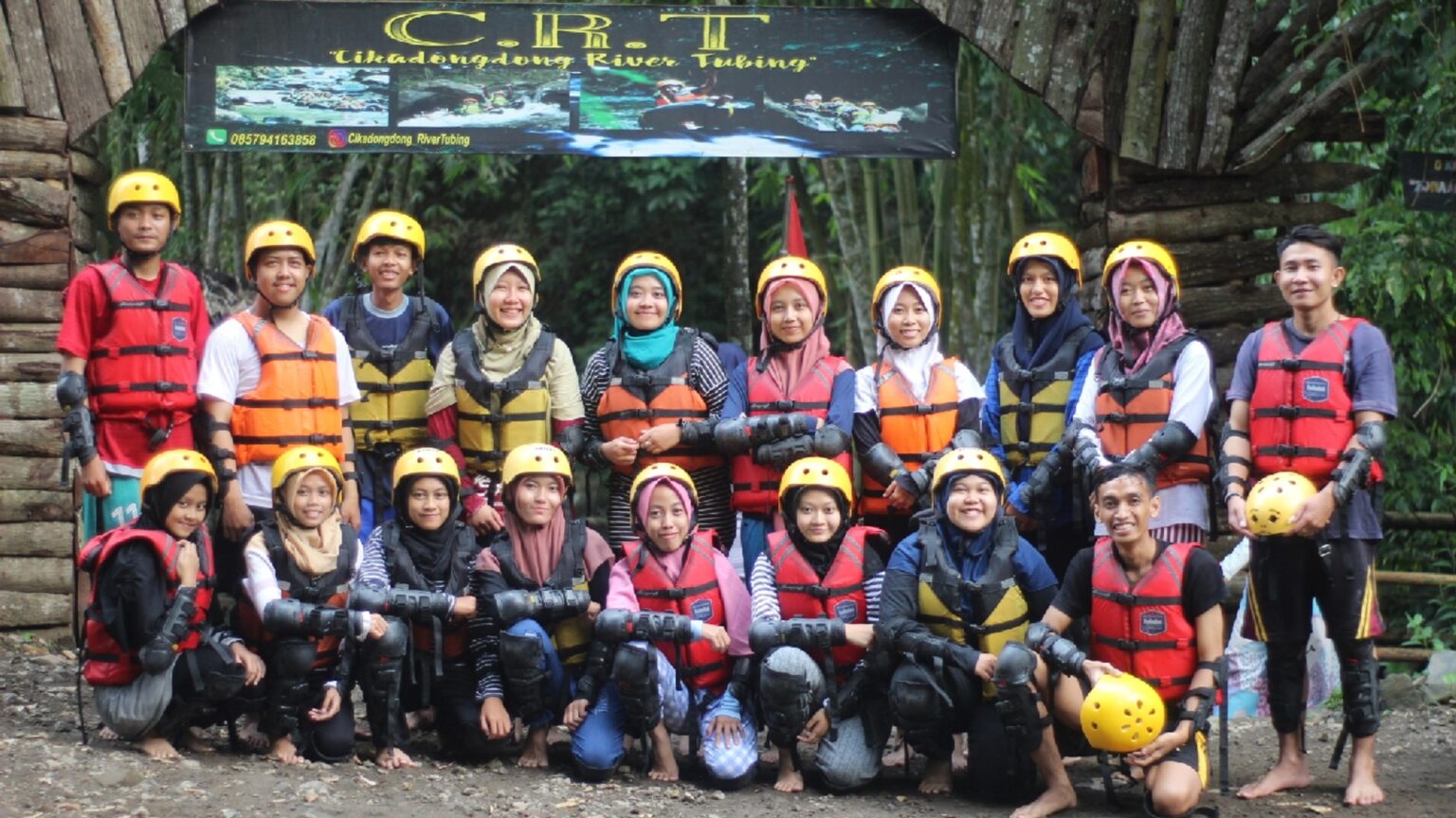 CIKADONGDONG RIVER TUBING Harga Tiket Masuk & Aktivitas - Oktober 2025