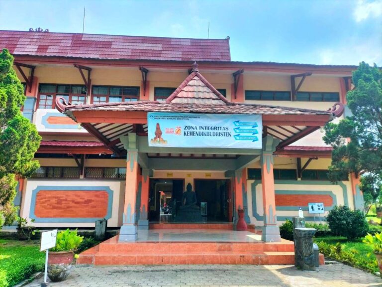 KOLAM SEGARAN Tiket Gratis Pesona Memikat Apr 2026