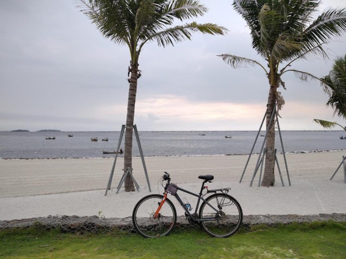 PANTAI PIK 2 Harga Tiket & 5 Aktivitas Menarik Jun 2026