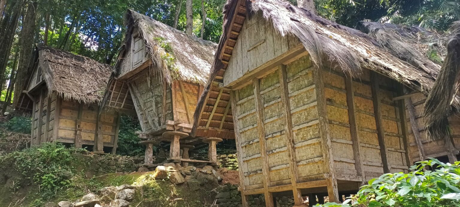 DESA WISATA SUKU BADUY Alam Asri Dengan Kehidupan Unik - September 2025