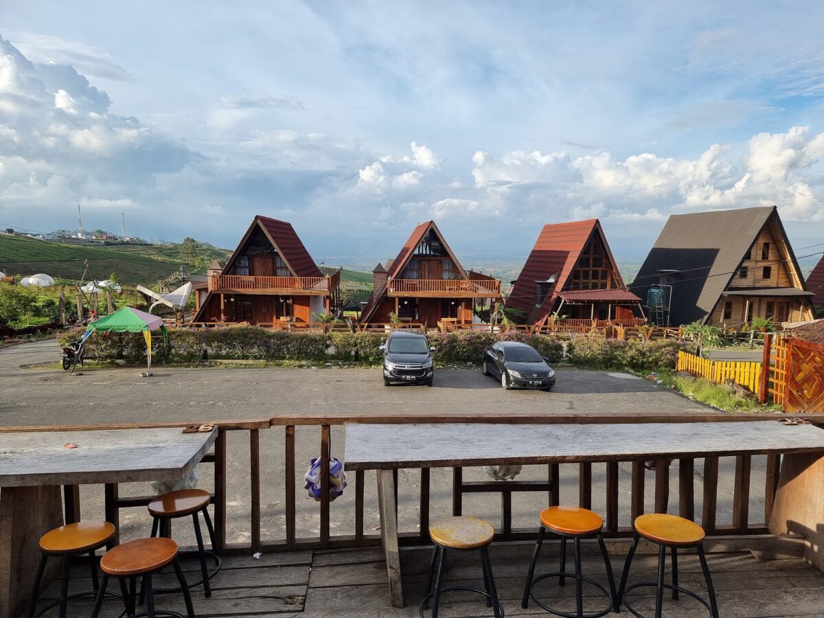 PUNCAK 2000 Siosar Tiket Masuk & Daya Tarik - Oktober 2025