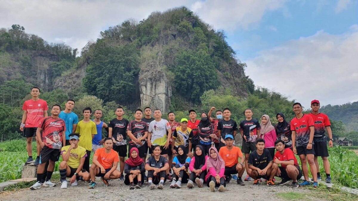 GUNUNG PEGAT Blitar Tiket & Pesona Berbalut Mitos - Oktober 2025