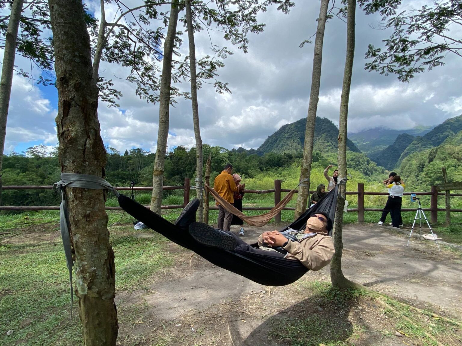 NAWANG JAGAD Harga Tiket Masuk, Wahana dan Area Camping - Oktober 2025