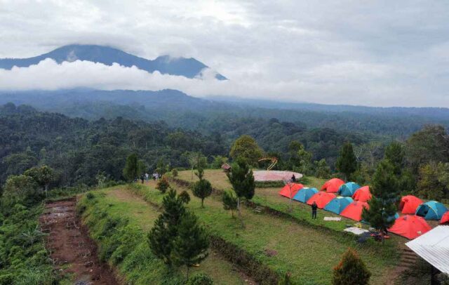 Puncak Sekawan Harga Tiket Masuk, Menu dan Lokasi Apr 2026