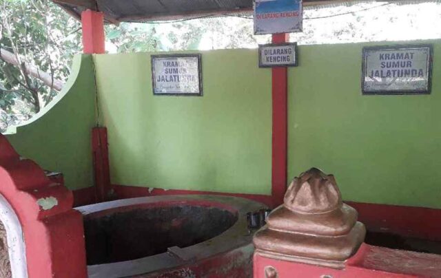 MAKAM SUNAN GUNUNG JATI Wisata Religi Bersejarah di Cirebon - Oktober 2025