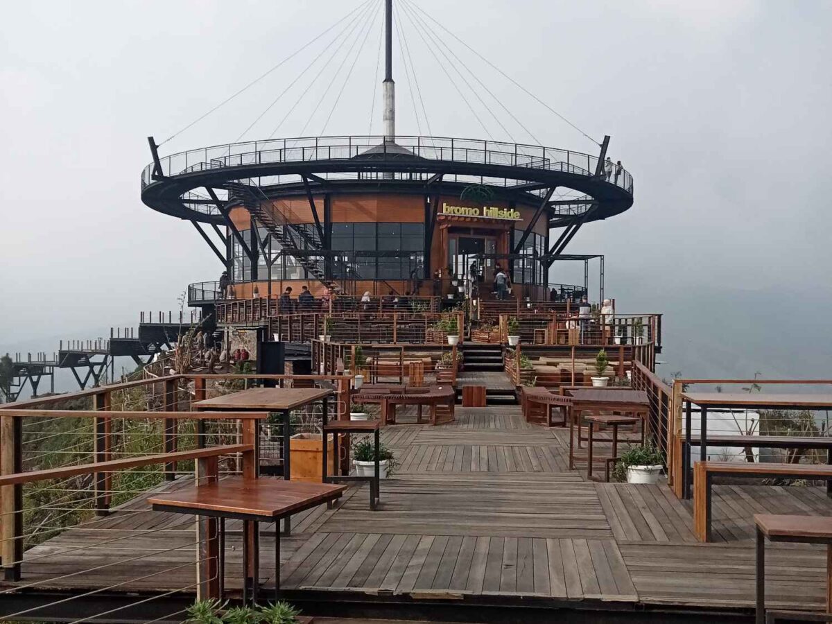 BROMO HILL SIDE Harga Tiket Masuk dan Keunikan Kafe - Oktober 2025
