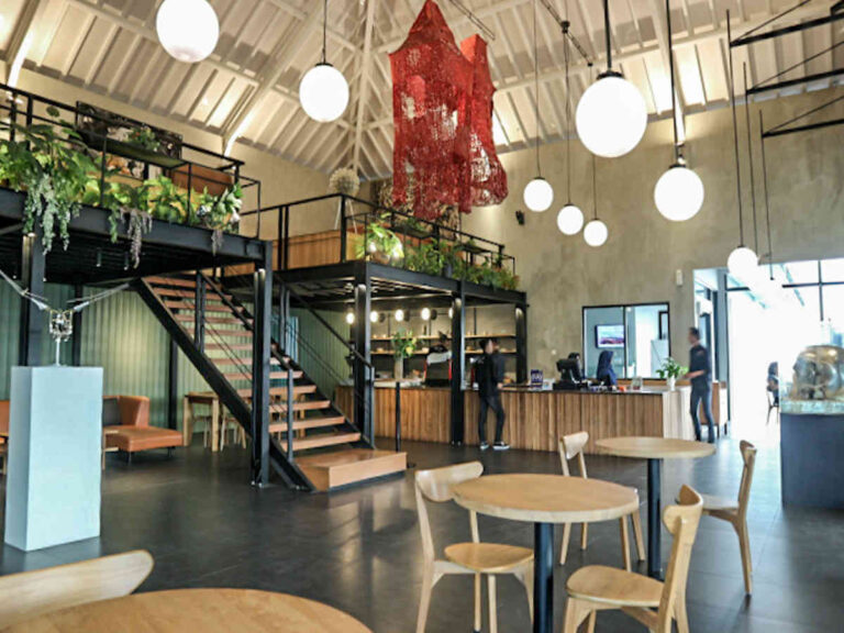 Lawangwangi Creative Space Harga Menu dan Daya Tarik