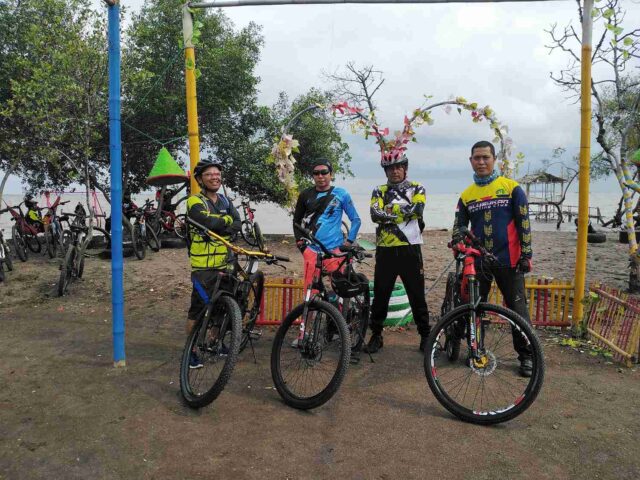 PANTAI ANOM Tiket Masuk & Aktivitas - November 2024