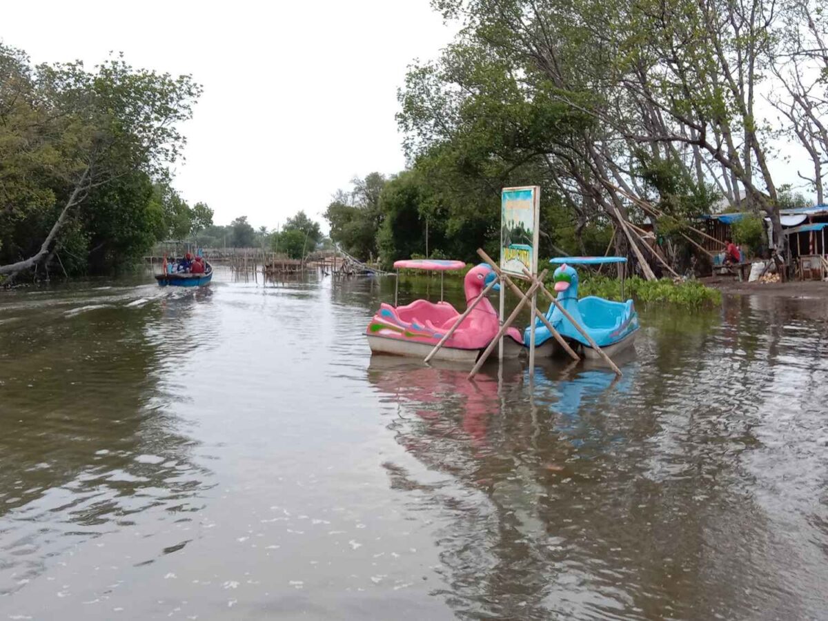 PANTAI MUARA KECIL Tiket & Pesona Alam Unik - Oktober 2025