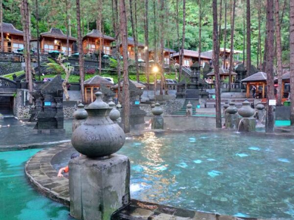 GUCI FOREST Harga Tiket, Kolam Air Panas & Camping Apr 2026