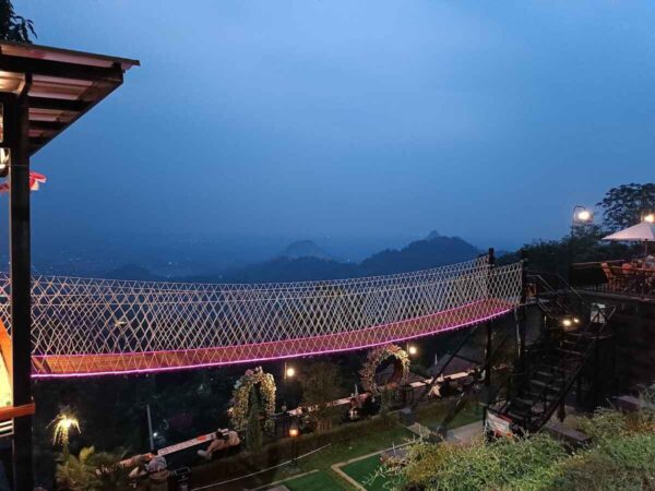 Puncak Sempur Tiket Masuk, Berkemah, Panorama dan Kuliner - Oktober 2025